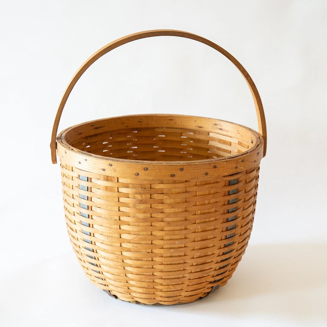 Vintage Pie Basket C.1940s