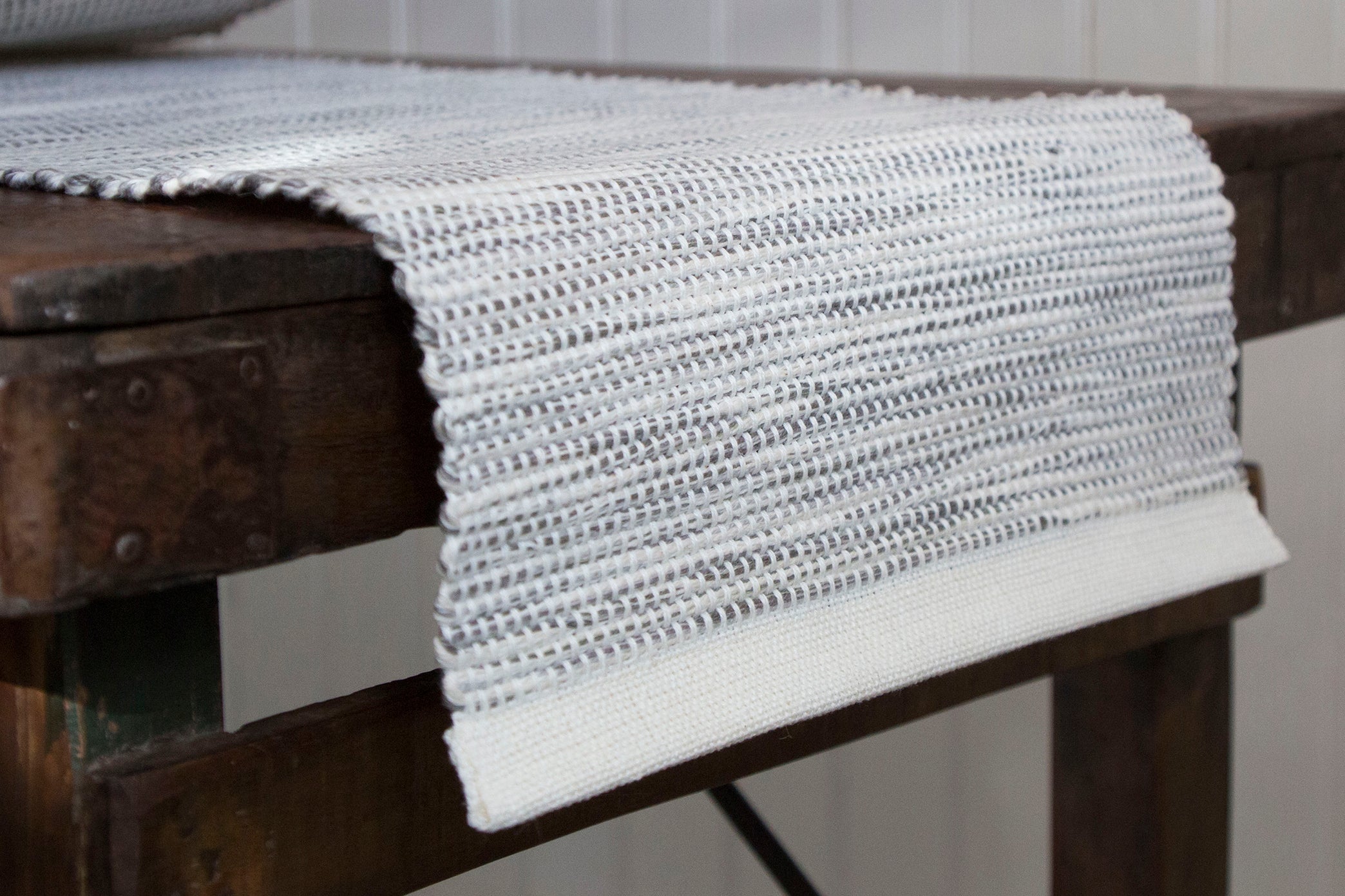 Entertaining & Dining | Glassware Gifts | Serving Trays – Nantucket Looms