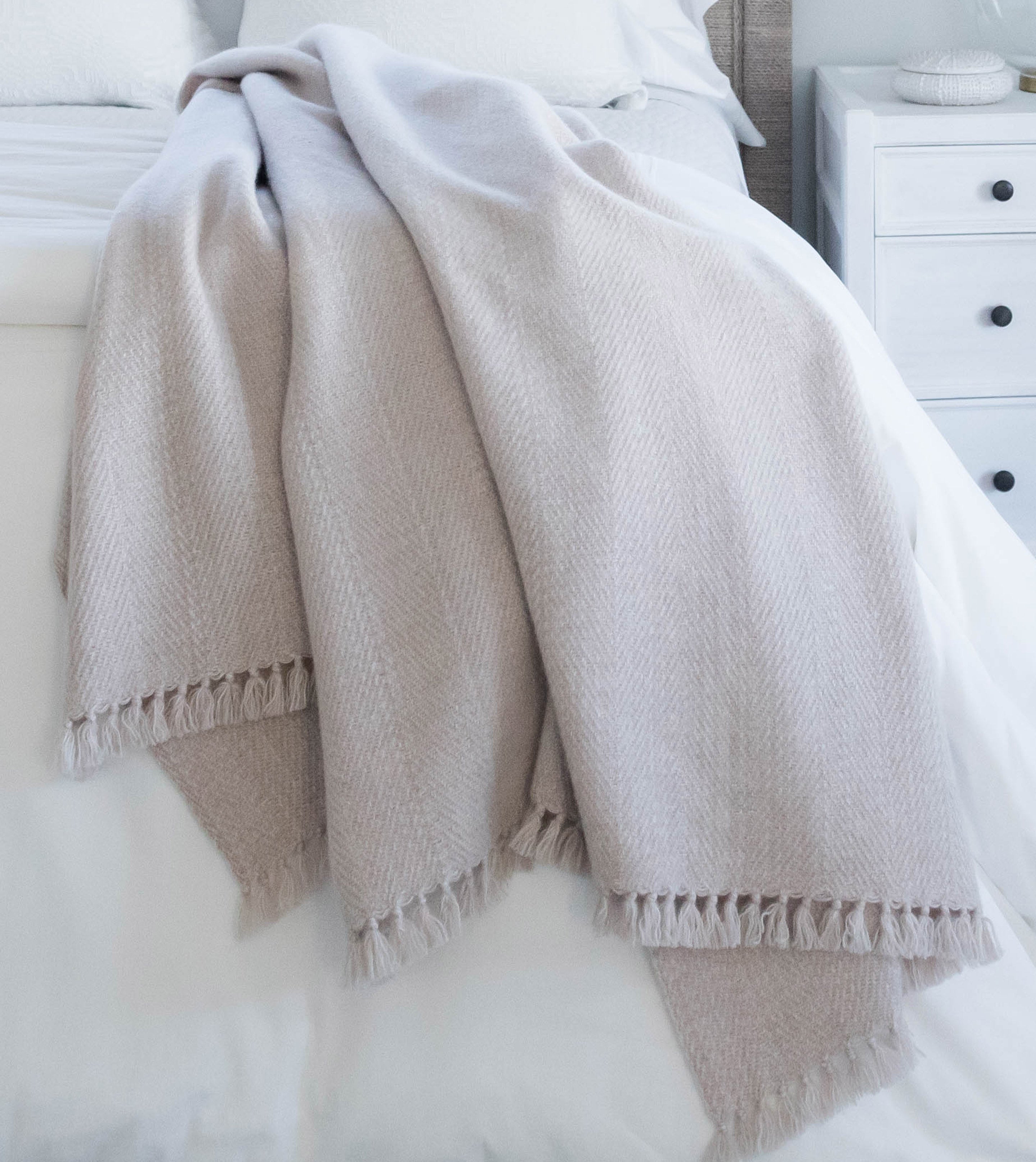 Handwoven Cashmere Throw – Nantucket Looms